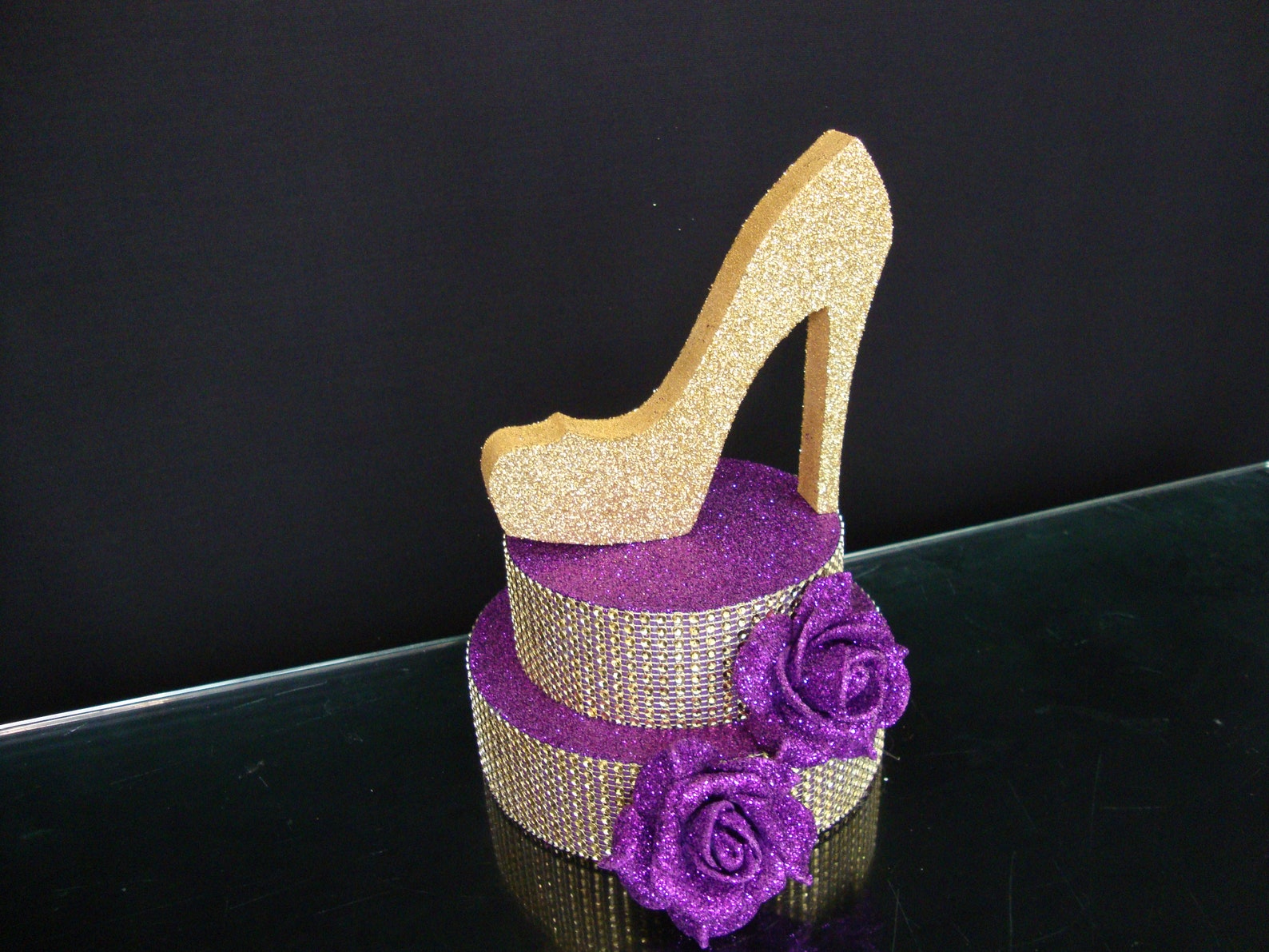 Centerpiece Shoe on Stand,central Decor,central Element on the Table ...