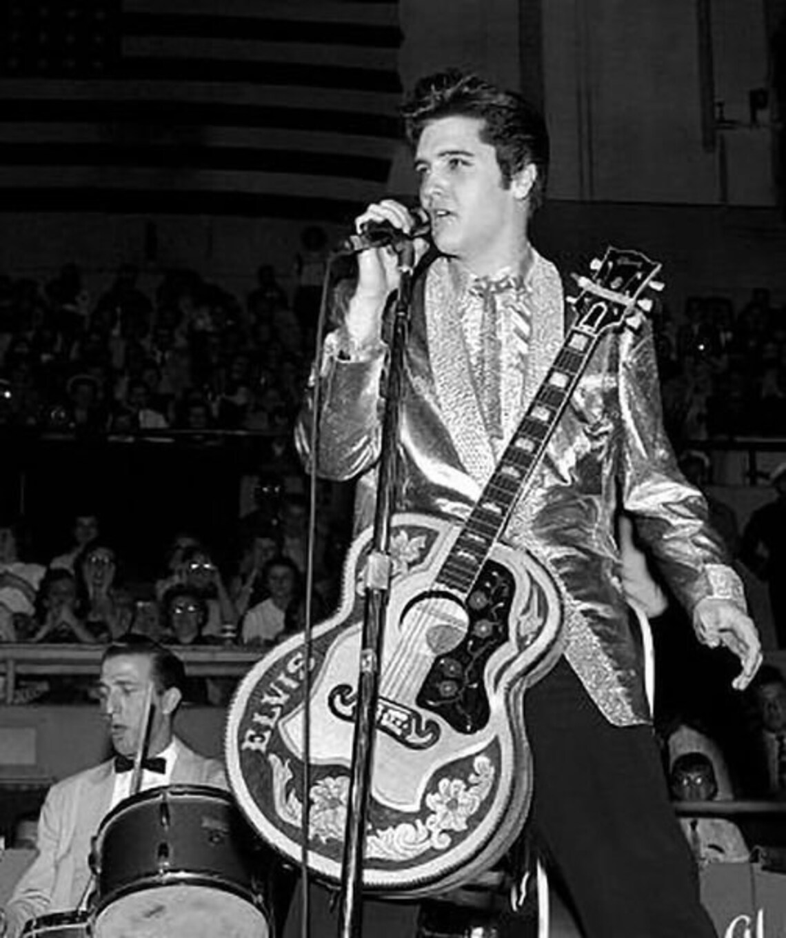 Elvis on Stage in Canada 1957 Fridge Magnet - Etsy