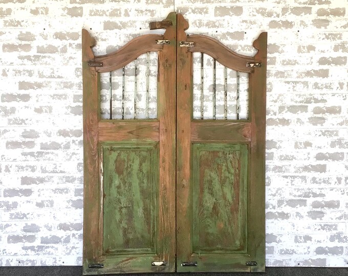 Swinging Saloon Doors Cafe Double Door Set Rustic Old Wood Push Doors ...