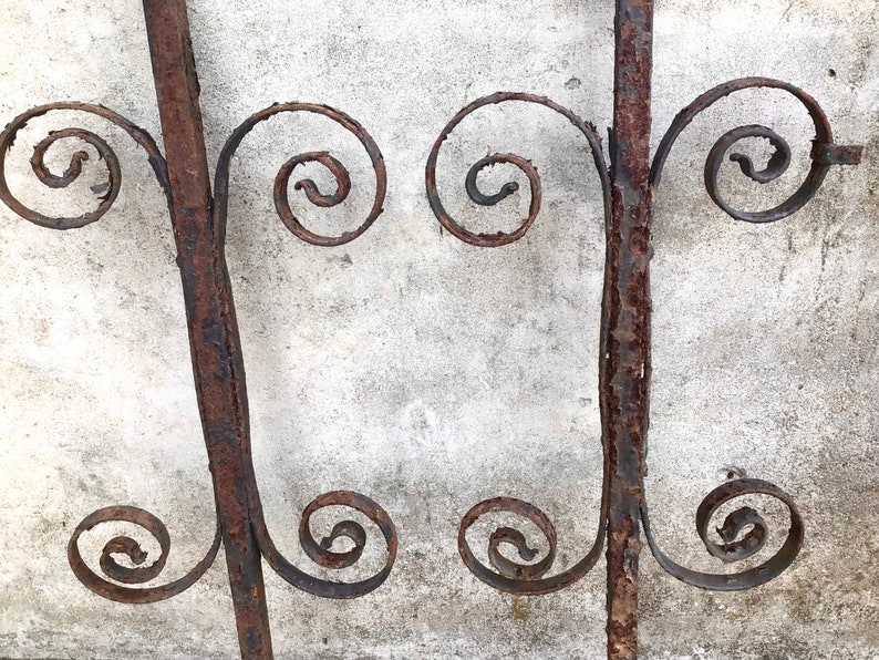Vintage Metal Fence Post: 35" Chippy Black Victorian Garden Decor - Etsy