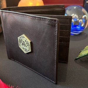 Gold D20 Brown Wallet Dnd Gift DM Gift Dungeons and Dragons Pathfinder ...