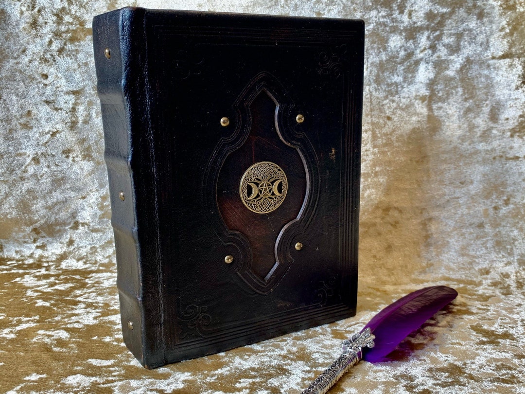 Journal Notebook, Tome, Grimoire, Spell Book Leather Fantasy Dnd ...