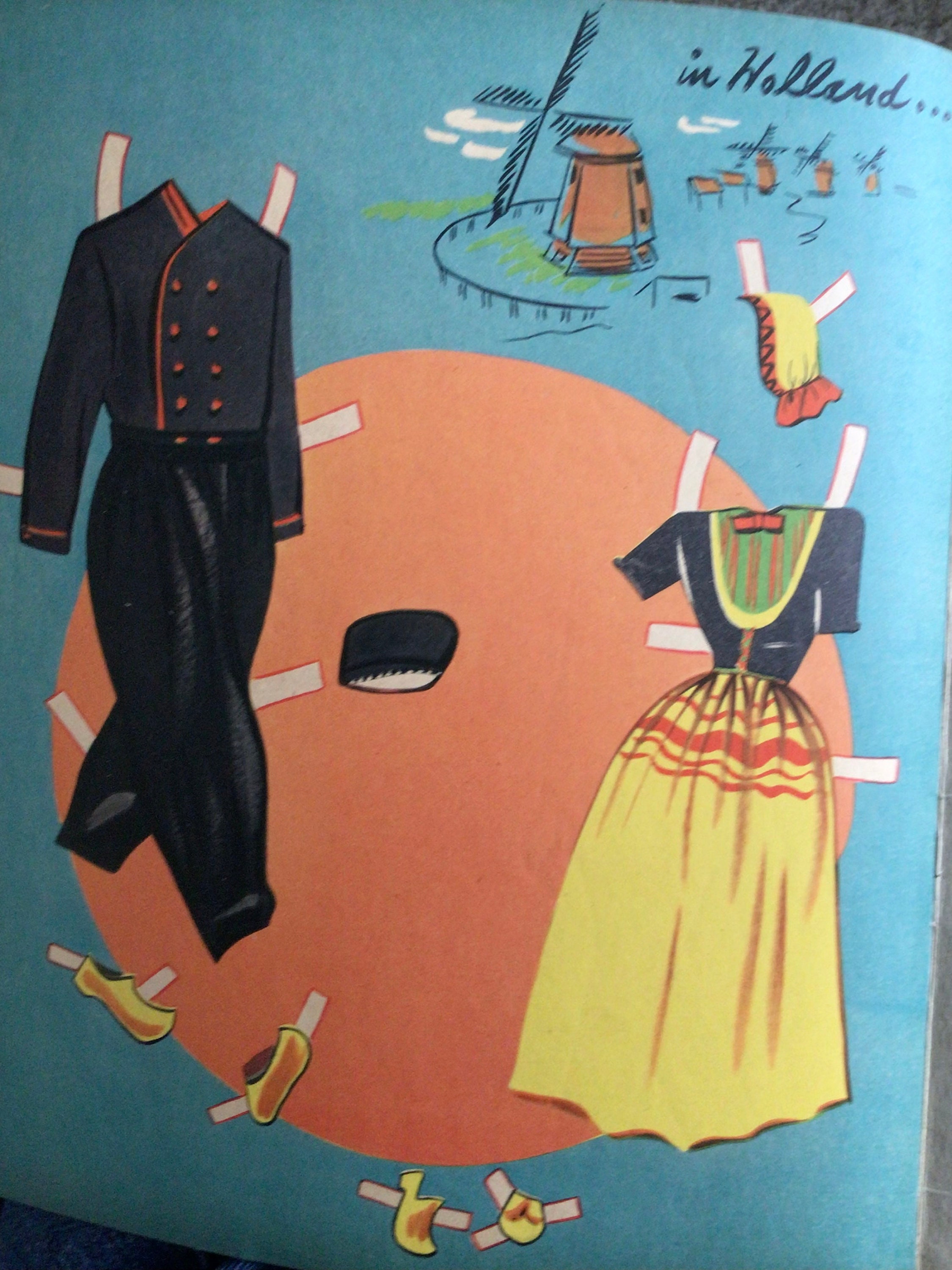 Vintage Around the World Paper Doll Book - Etsy