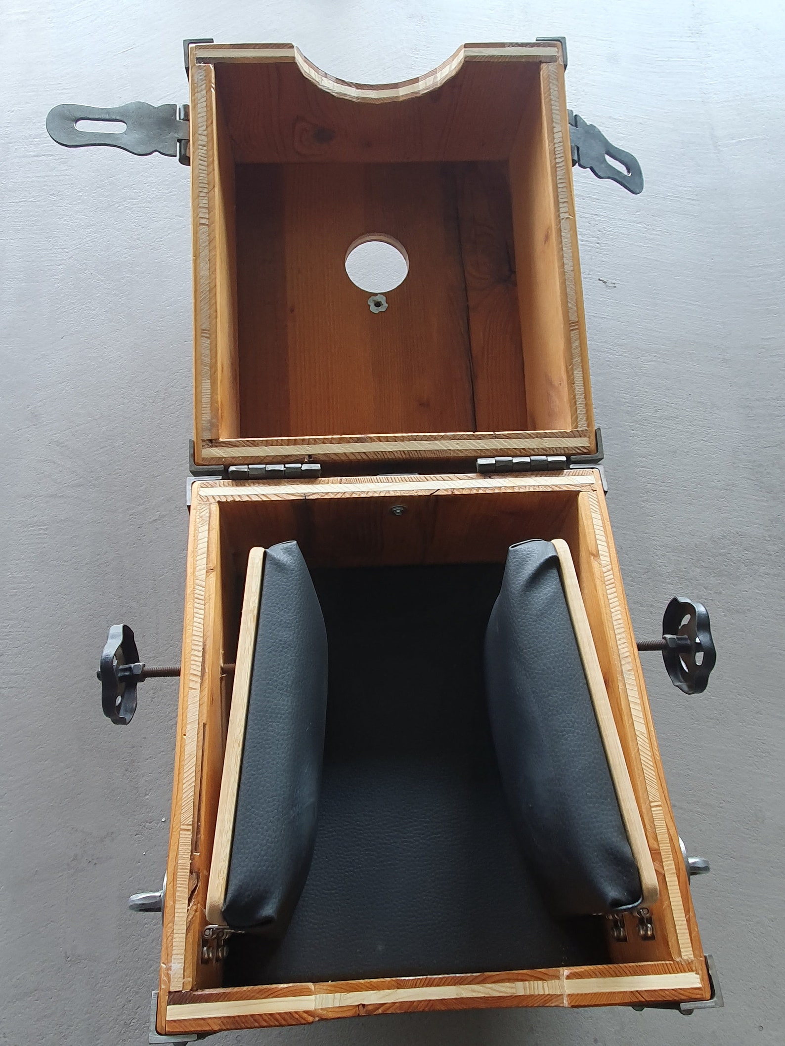 Humiliation Box, Smother Box, Skull Box, BDSM, Dungeon Sex Toy - Etsy