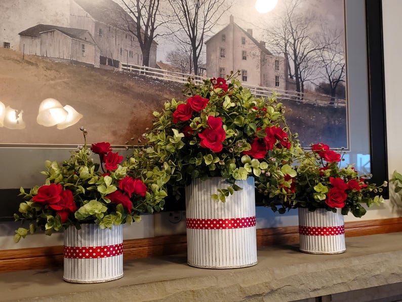 Farmhouse Centerpiece Farmhouse Decor / Valentine's Day Centerpiece ...