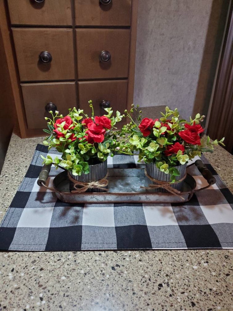 Farmhouse Centerpiece / Farmhouse Decor / Rustic Greenery - Etsy