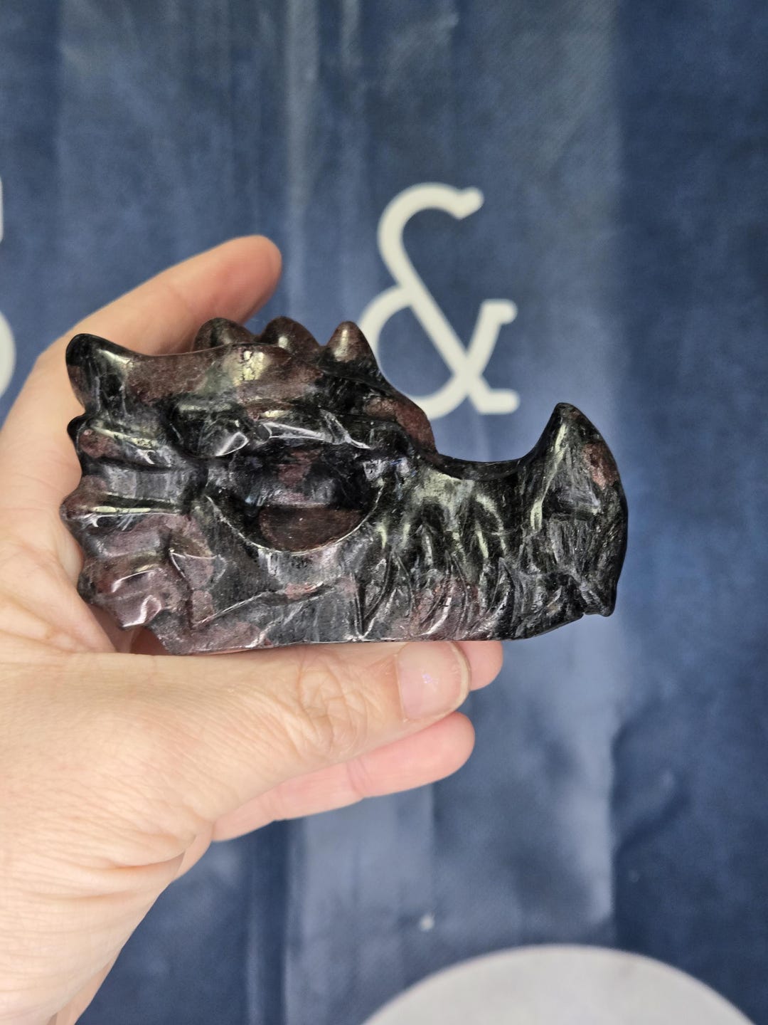 Garnet and Arfvedsonite Dragon Head - Etsy
