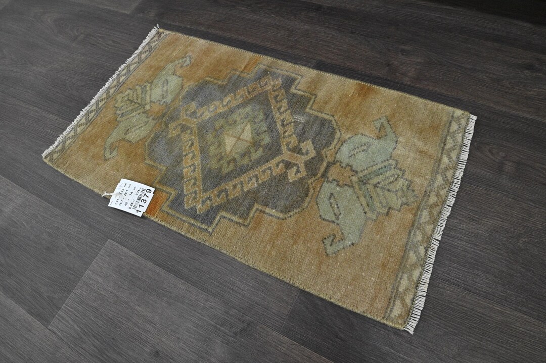 2x2 Rug 2x2 Vintage Rug 2x2 Muted Rug Oushak Rug Turkish Rug Turkey Rug ...