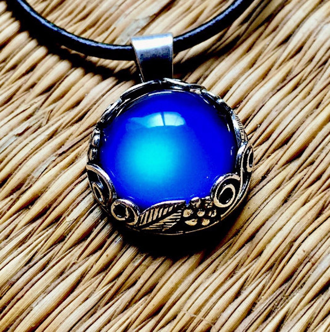 MOOD RING Leather Necklace Silver Floral Pendant Colorful - Etsy