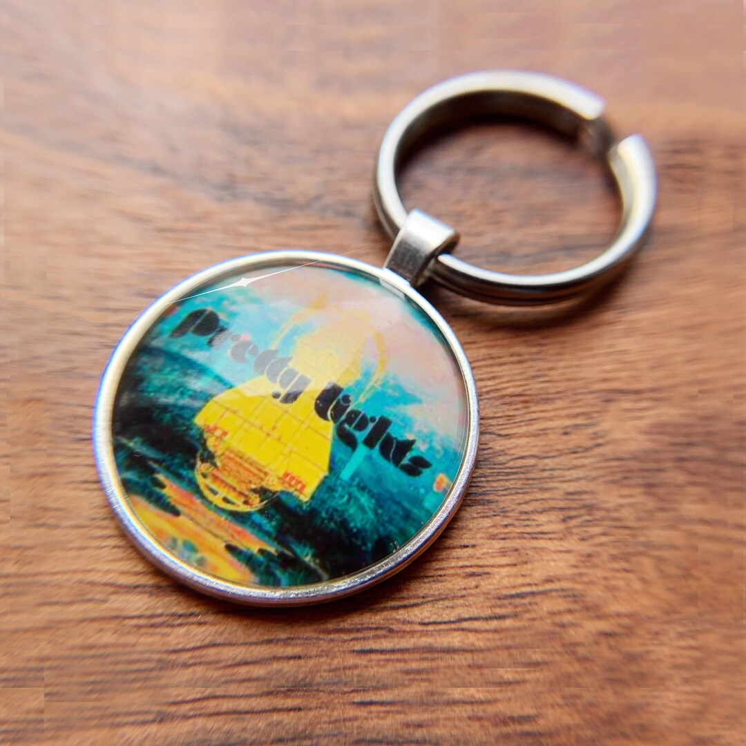 PRETTY LIGHTS Pl New 2023 Swirl Bridge Pink Teal Yellow Silver Keychain ...