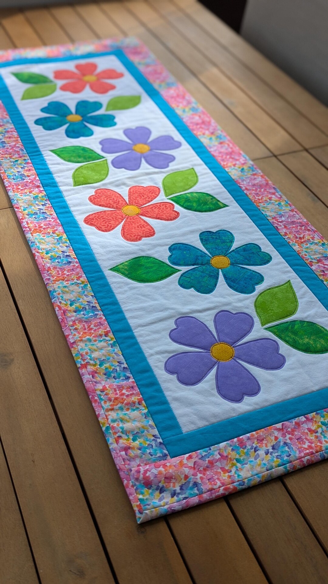 Summer Flowers Table Runner Quilt Pattern | Floral Applique Sewing ...