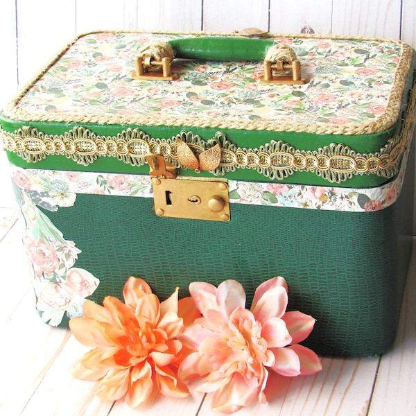 Vintage Train Case - Etsy