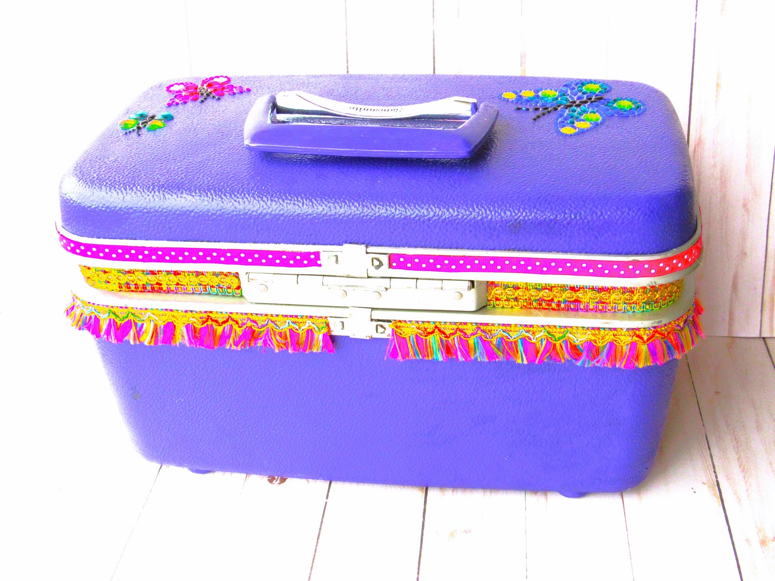 Girl's Upcycled Rainbow Butterfly Train Case Vintage - Etsy