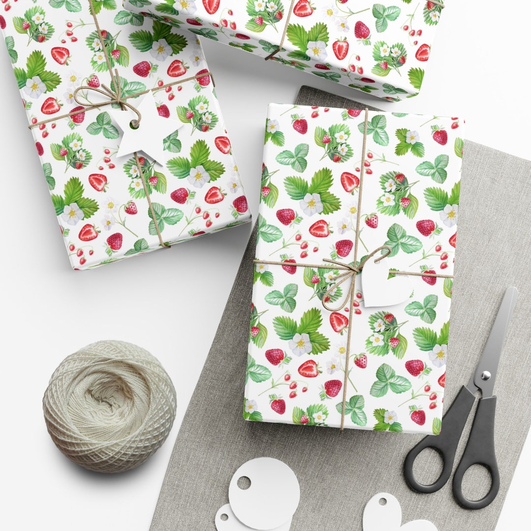 Strawberry Vines Wrapping Paper Gift for Mom, Gift Wrap Cottagecore ...