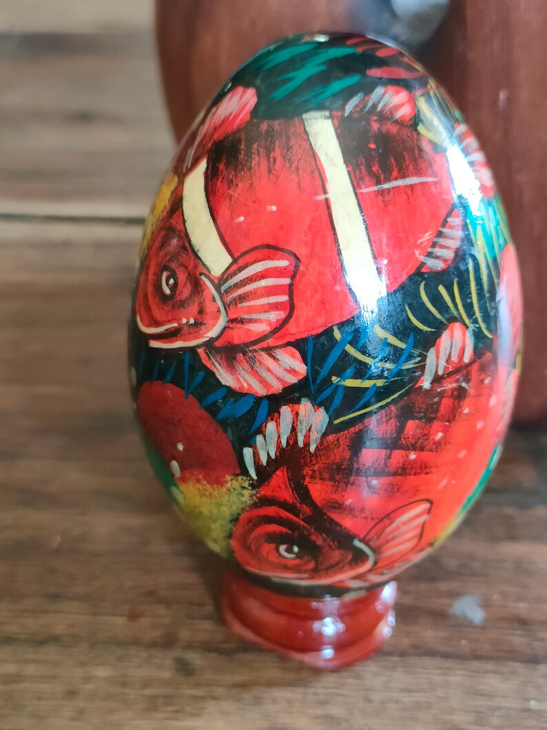 Colorful Fish Painted Wooden Egg, Nemo Fish Painting,fish Symbol Statue ...