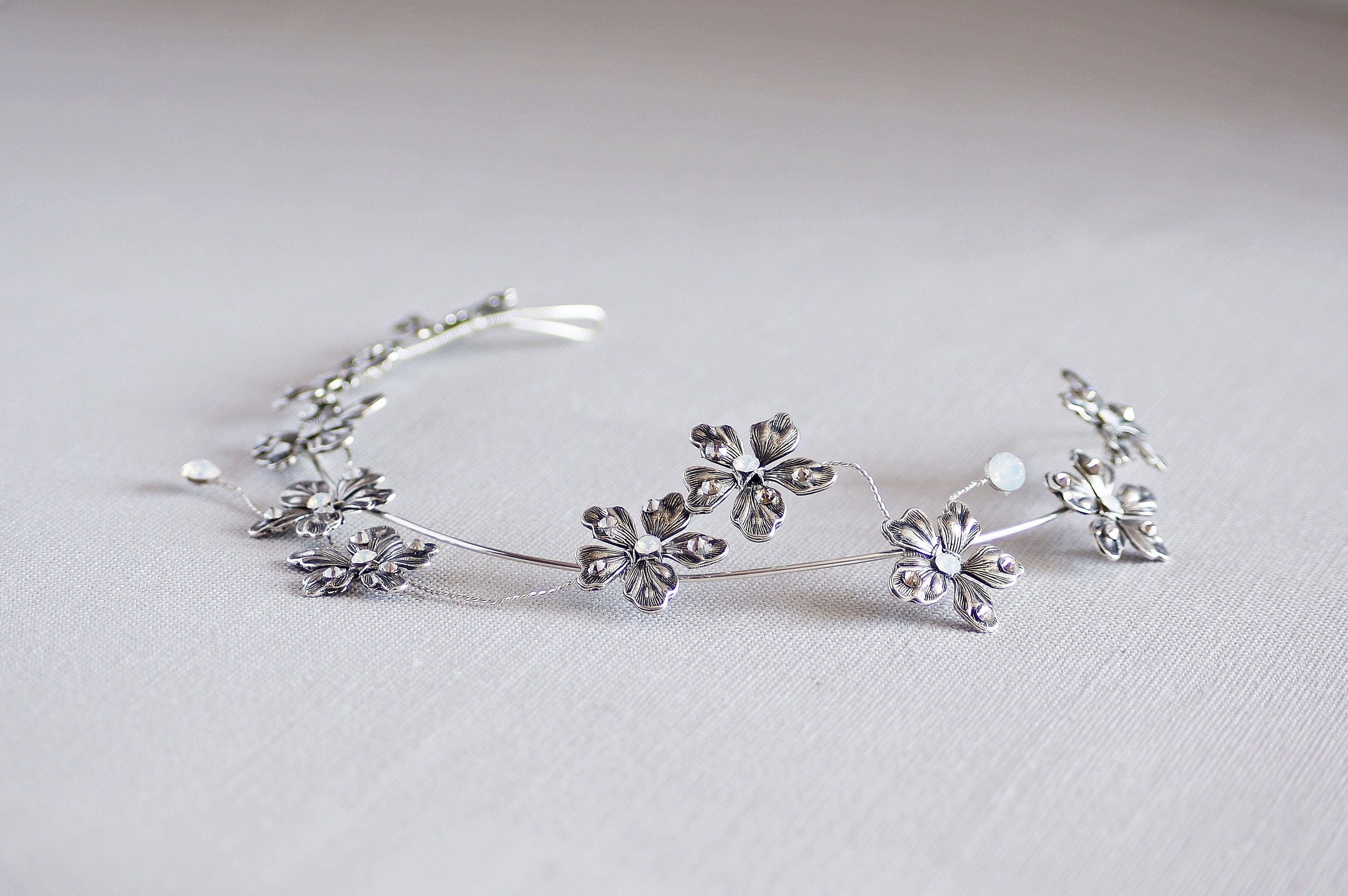 Silver Floral Bridal Headpiece - Etsy