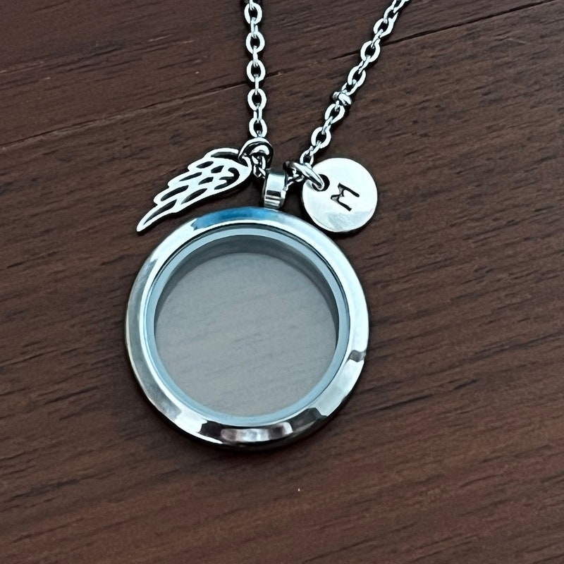 Pet Hair Glass Locket - Etsy UK