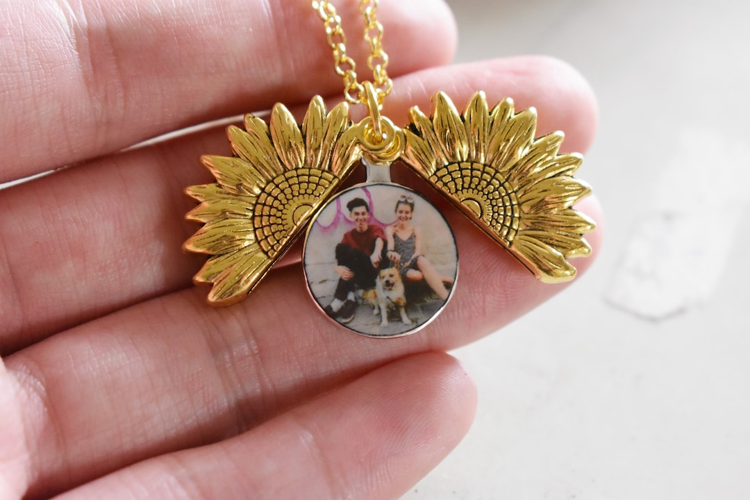 Custom Couple Lovers Sunflower Locket Necklace With Photo, Boyfriend ...