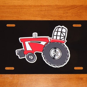 IH INTERNATIONAL PULLER Tractor License Plate on Black or White ...