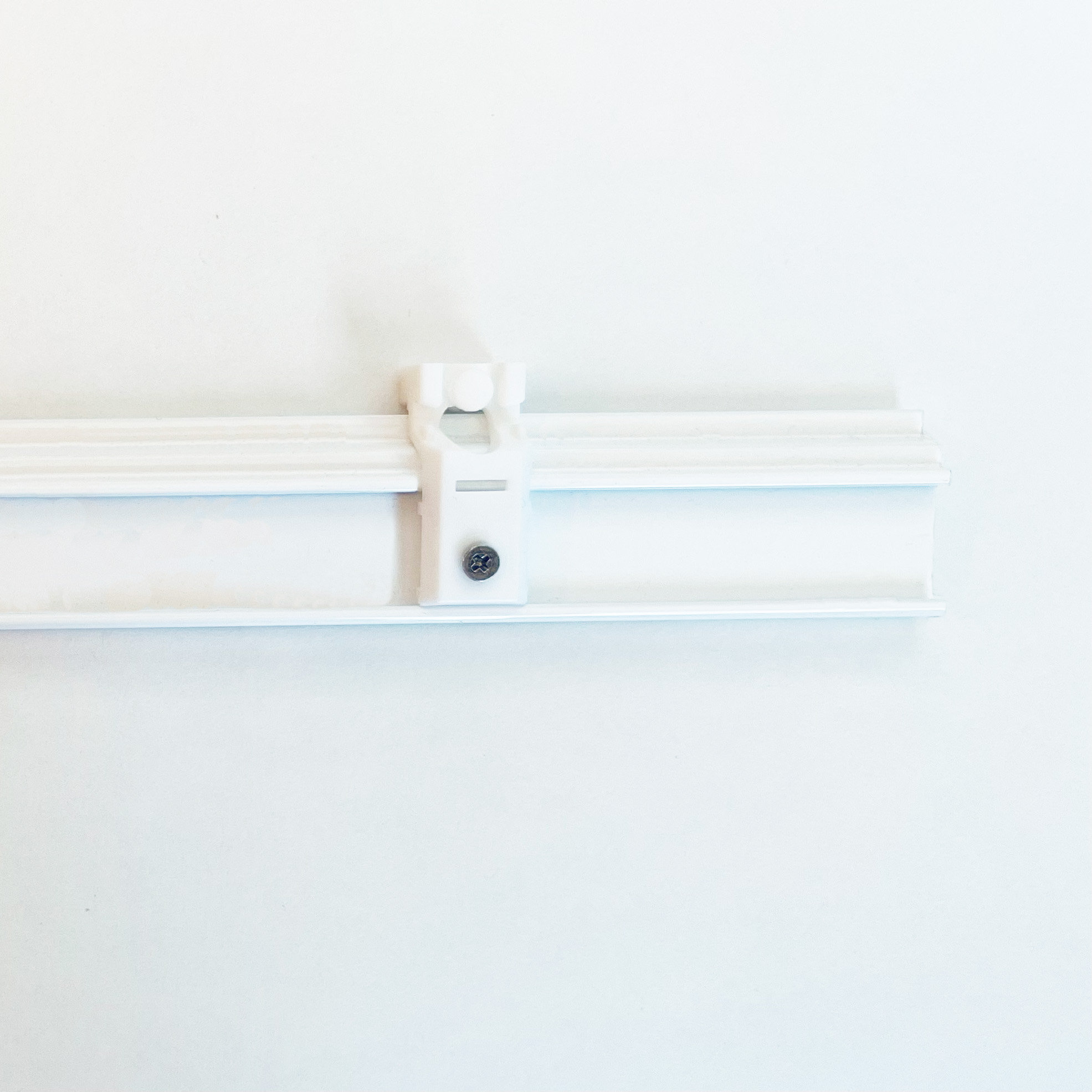 Glider for Panel Track or Panel Holder, White Plastic Glider With Screw ...