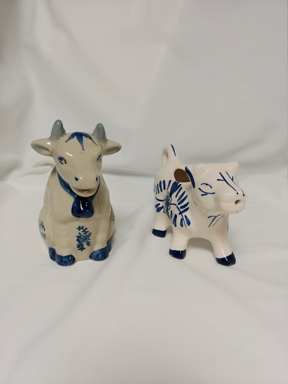 Vintage Pair of Delft Blue Cow Creamers - Etsy