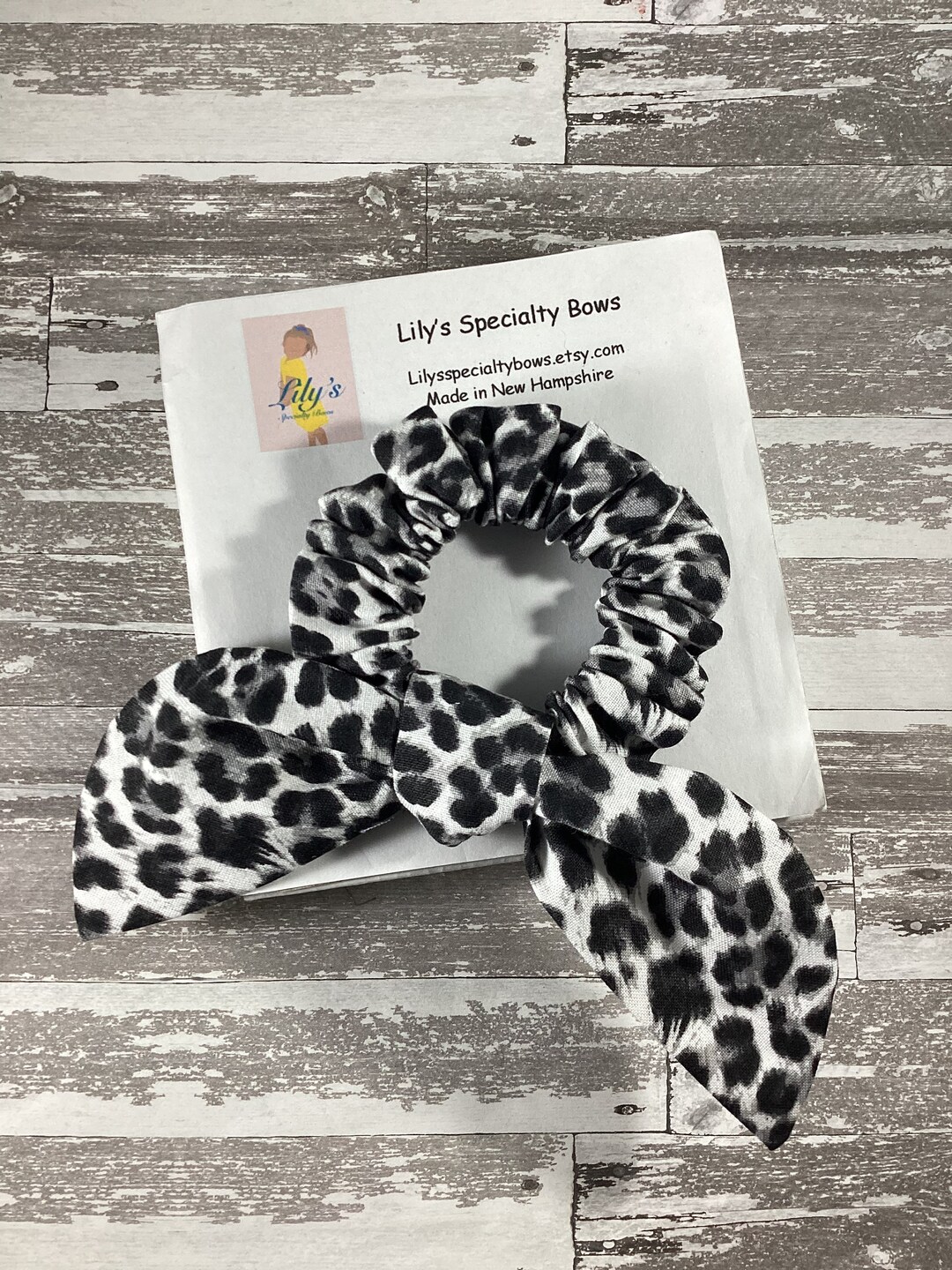 Snow Leopard Scrunchie, Animal Print Scrunchie, Bow Scrunchie, Top Knot ...