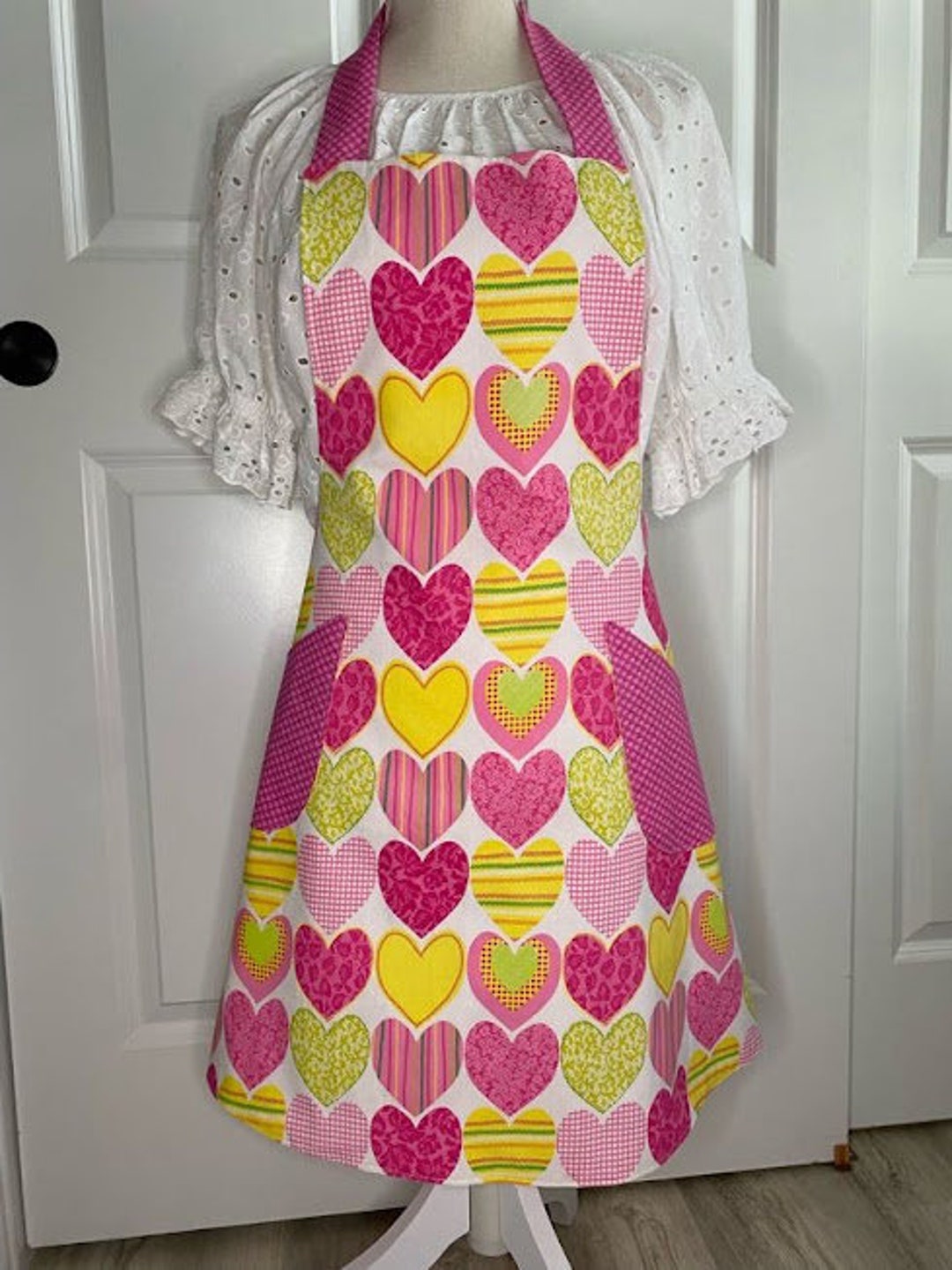Valentine Adult and Child Matching Aprons Colorful Hearts Pink Hearts ...