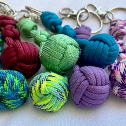 NFL Team Paracord Monkey Fist Keychain Paracord Keychain - Etsy