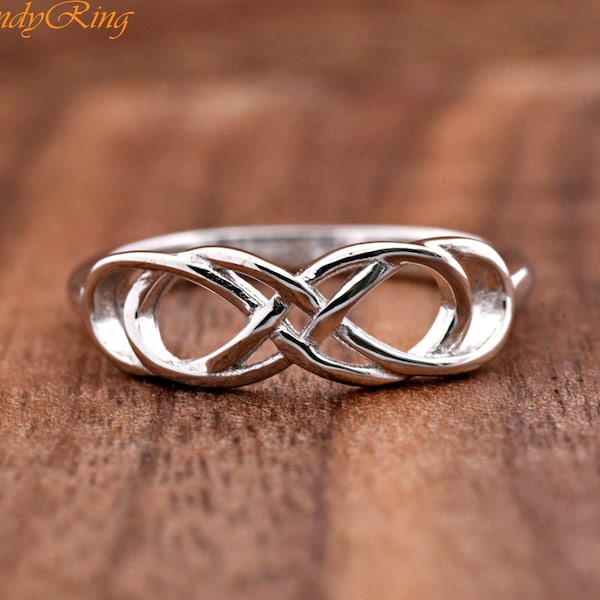 Infinity Knot Ring - Etsy