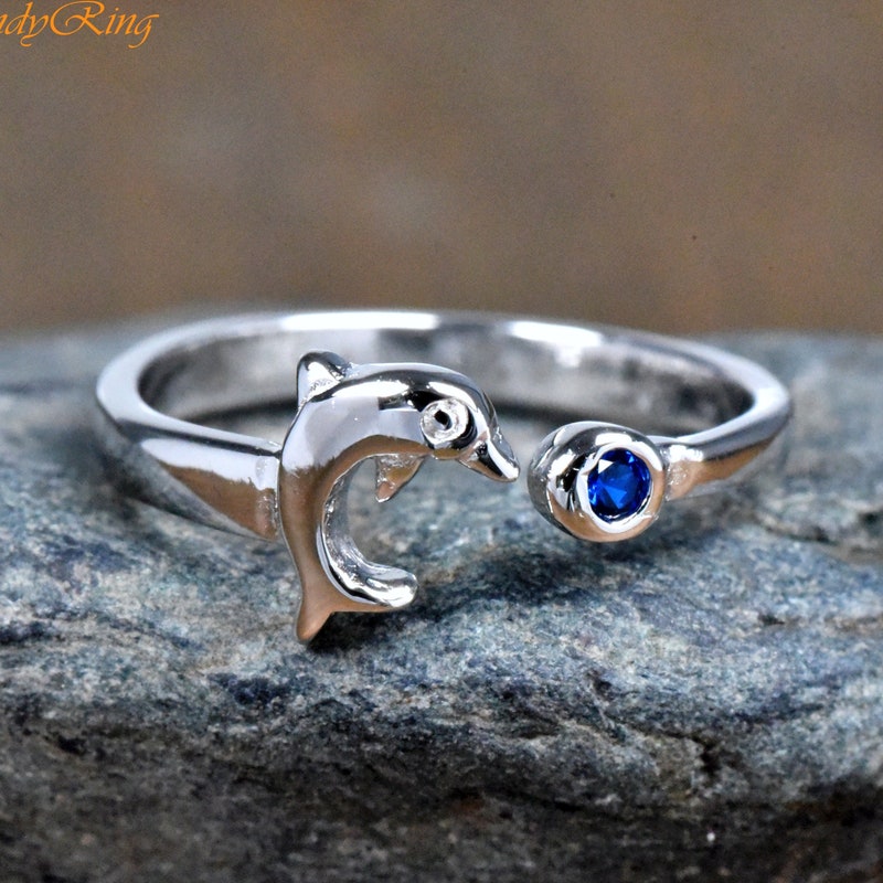 Dolphin Toe Ring - Etsy
