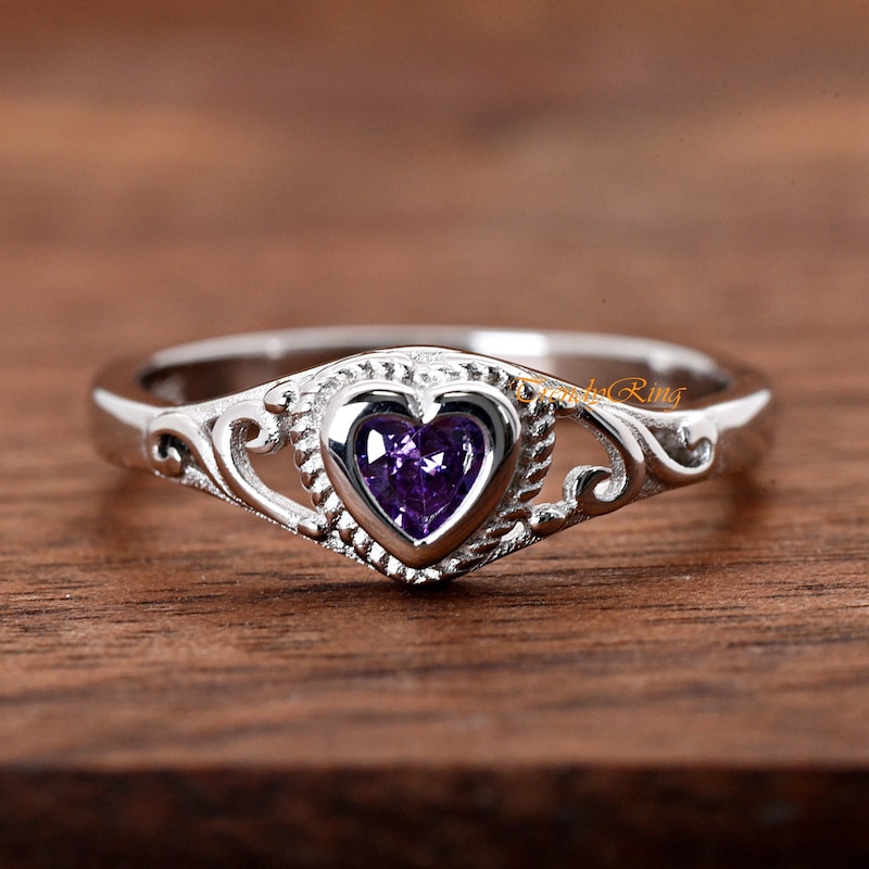 Silver Amethyst Star Ring - Etsy