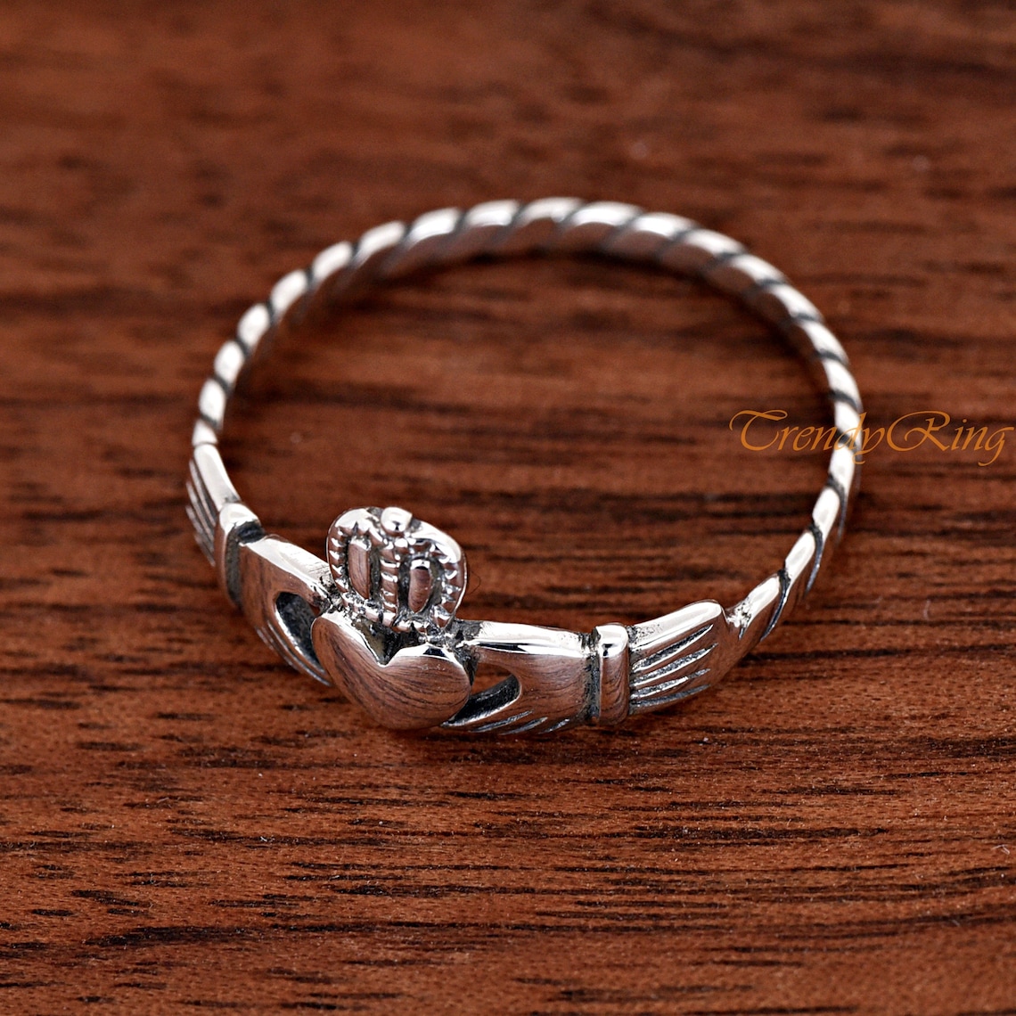 Crown Heart Hands Claddagh Rope Ring for Girls Womens / Traditional ...
