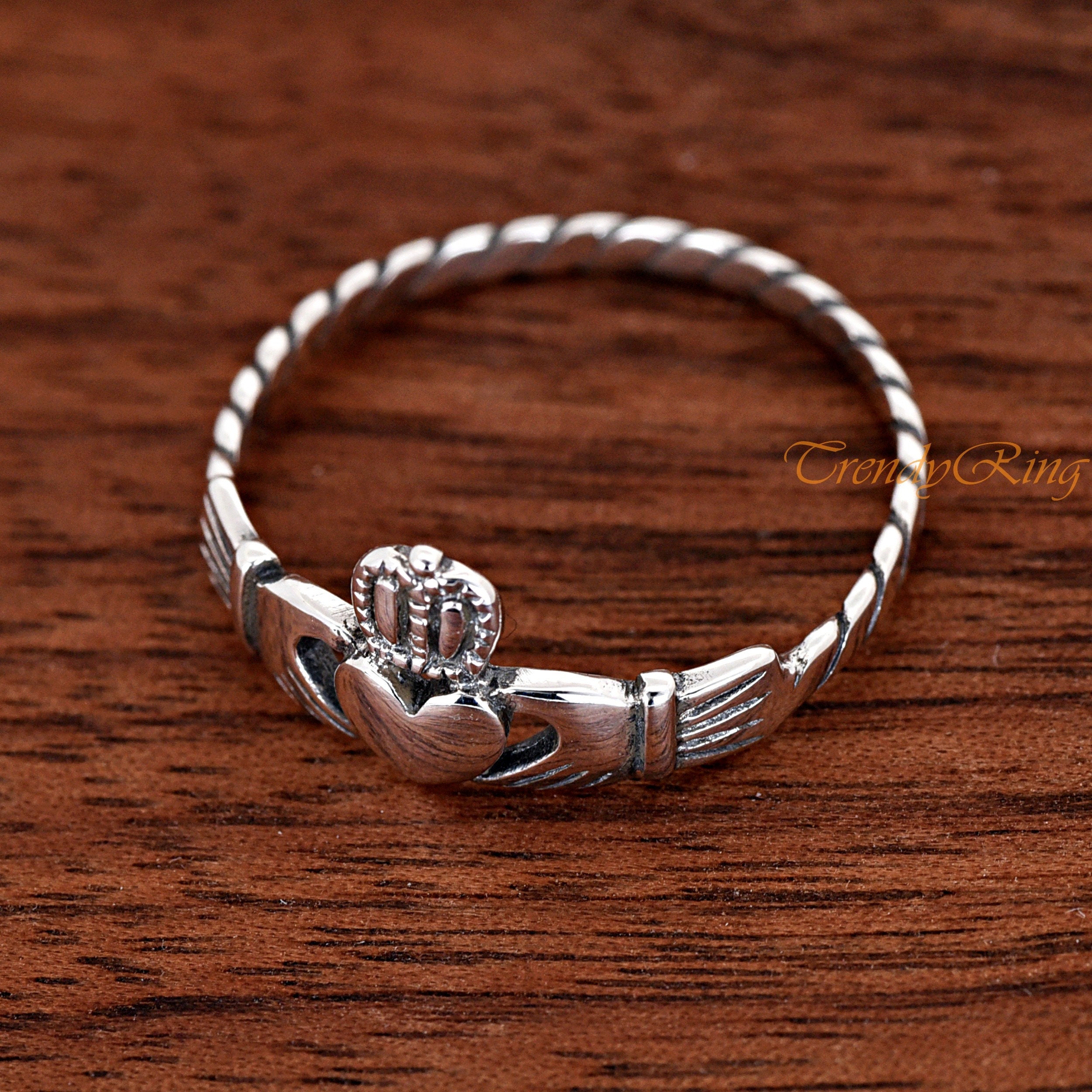 Crown Heart Hands Claddagh Rope Ring for Girls Womens / Traditional ...