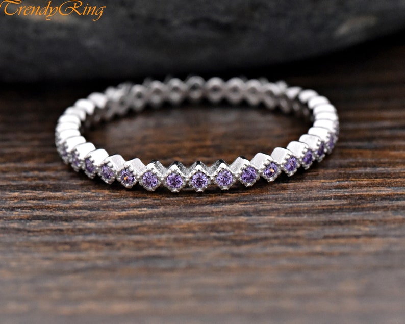 Sterling Silver 2mm Thin Rhombus Pattern Full Eternity Band Light ...