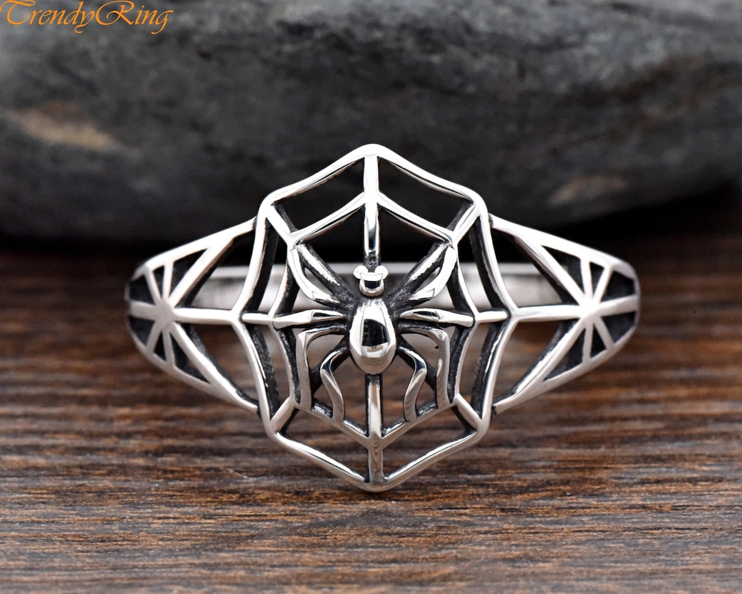 Spider on the Spider Web Gothic Theme Sterling Silver Ring, Halloween ...