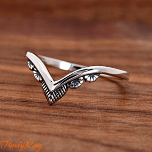 Vintage Oxidized Solid 925 Sterling Silver V Shape Leaf Flower ...