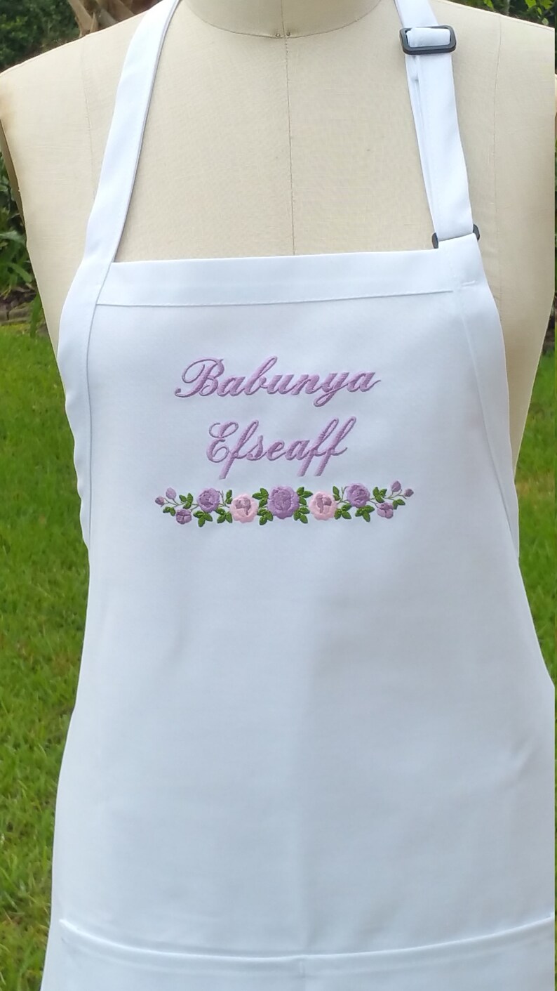 Personalized Apron With Flowers / White Apron Embroidery in - Etsy