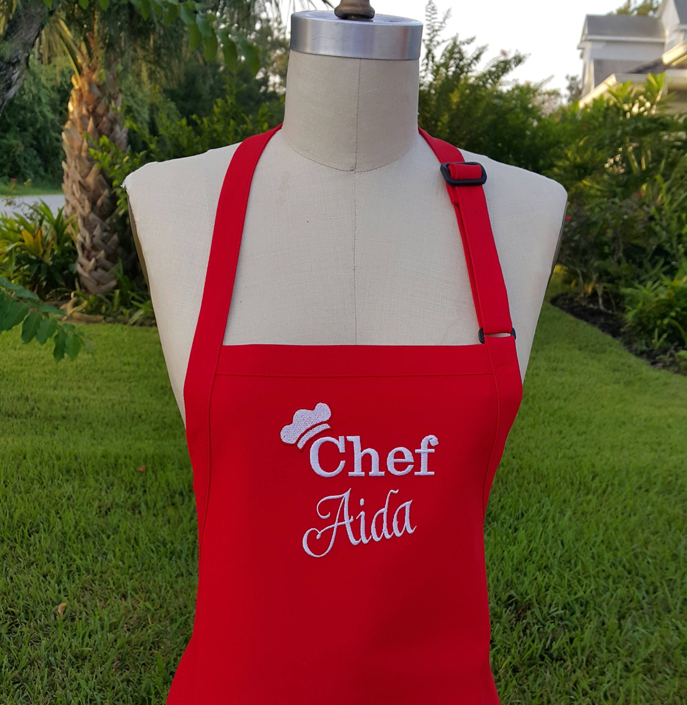 Chef Aida Red and White Apron/personalized Chef Apron / Unisex | Etsy