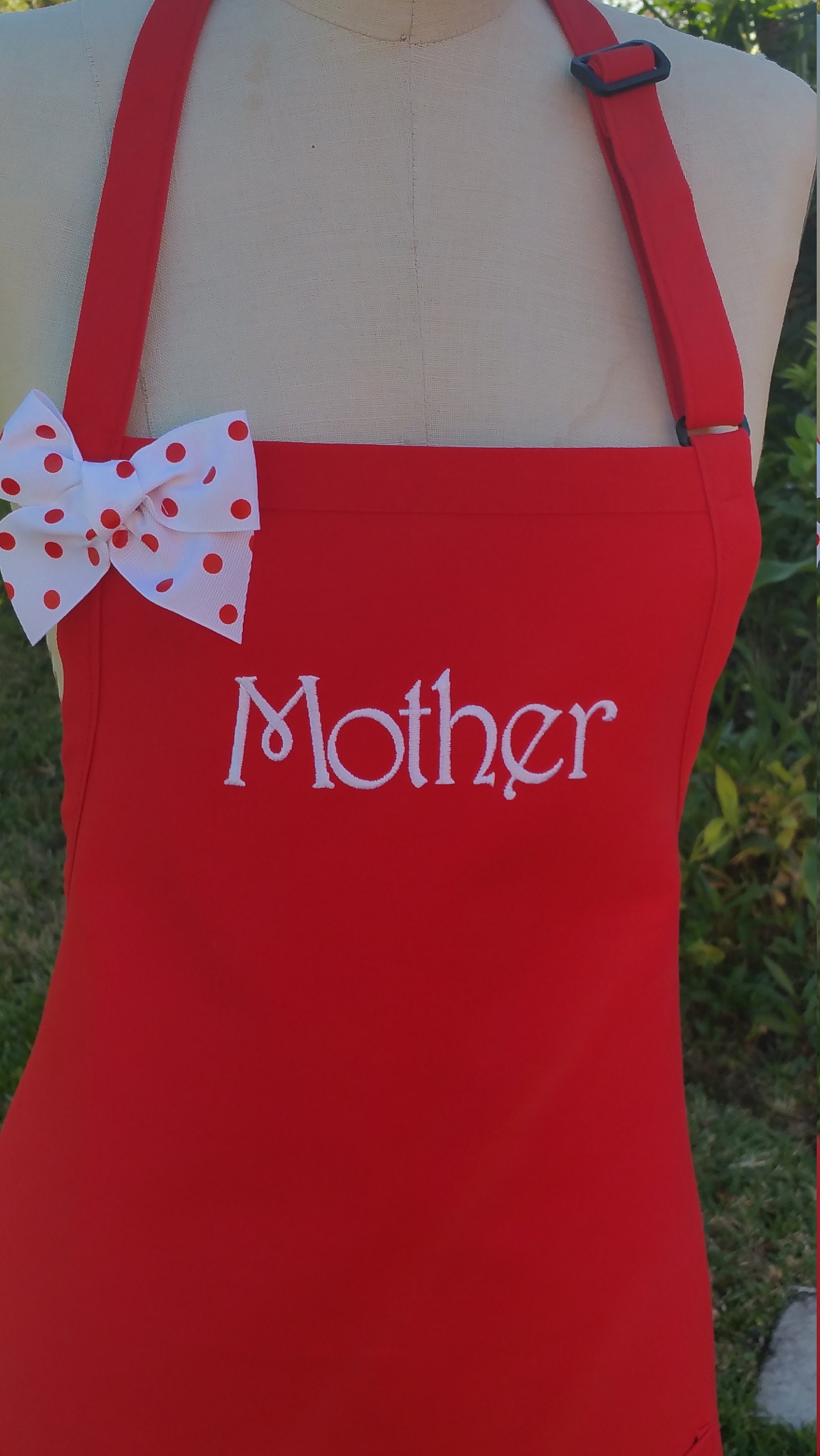 Personalized Mother/mom Apron Embroidery / Elegant Apron / Two Pockets ...