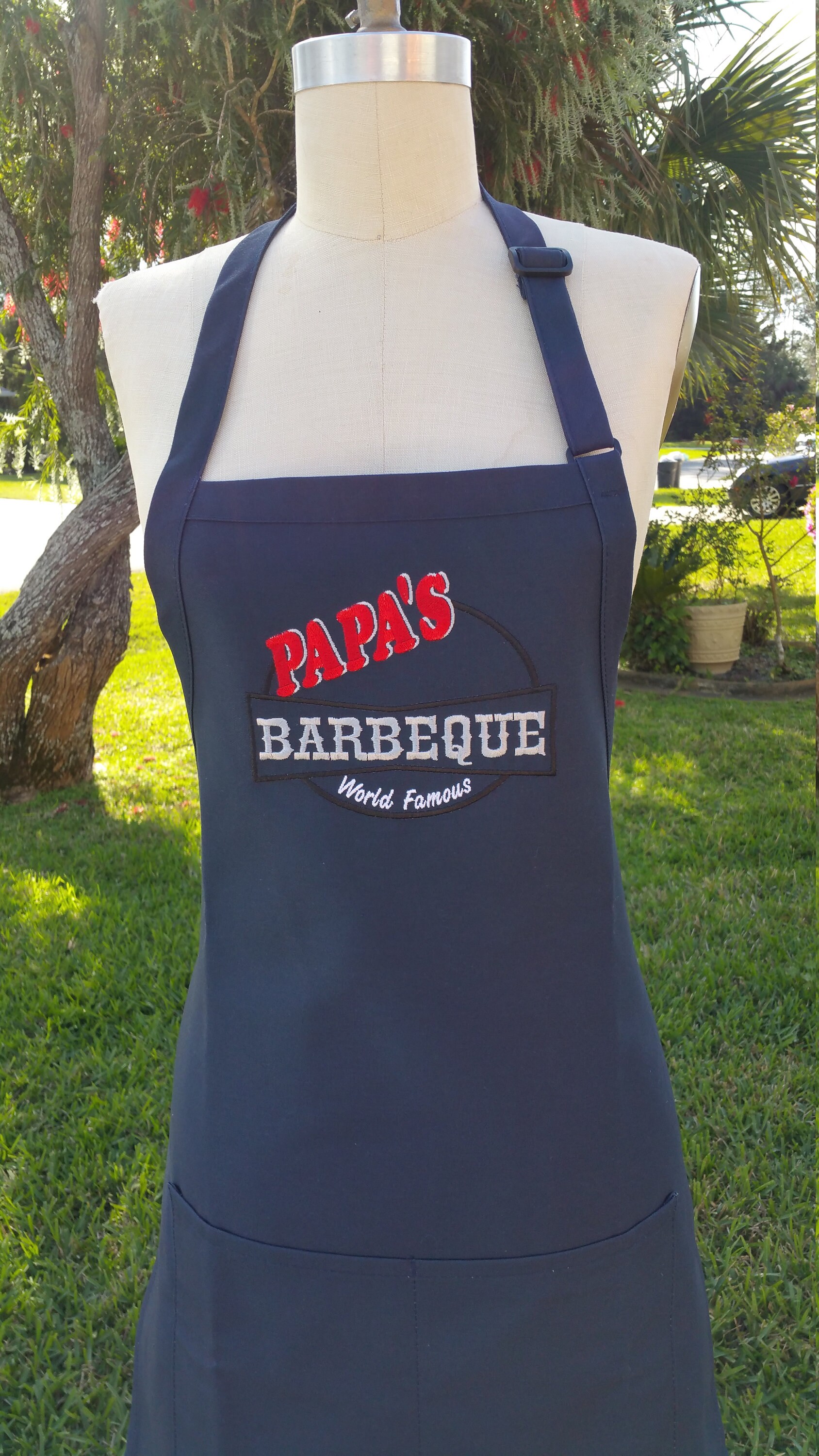 Papa's Barbeque Personalized Apron / Men's Apron/ Quality Aprons ...