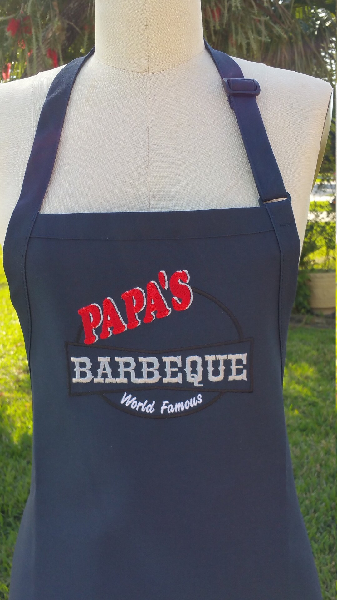 Papa's Barbeque Personalized Apron / Men's Apron/ Quality Aprons ...