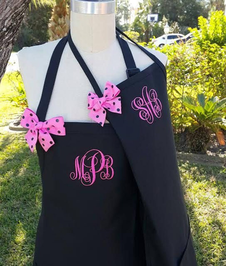 Mom and Me Personalized Aprons / Black Aprons Monogrammed in | Etsy