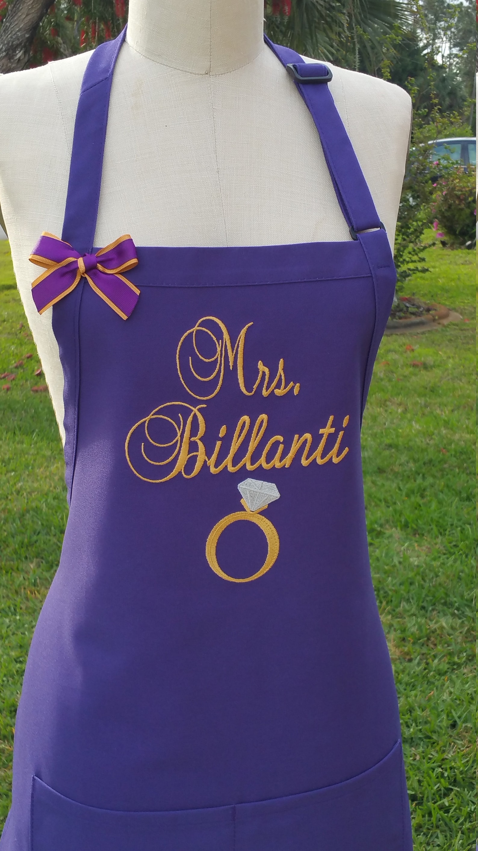 Wedding Ring Personalized Apron / New Mrs. Apron / Elegant Apron With ...