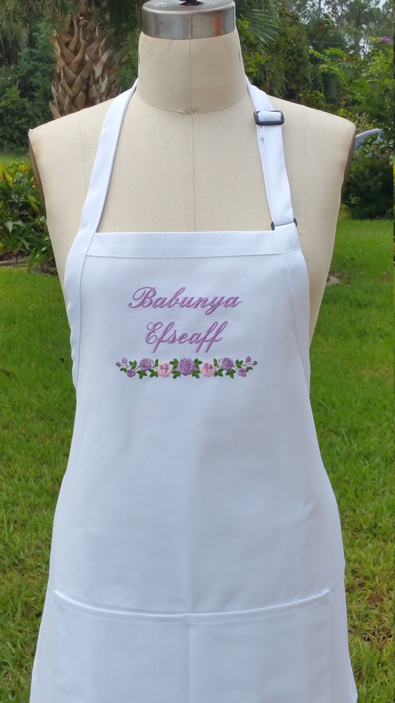 Personalized Apron With Flowers / White Apron Embroidery in - Etsy
