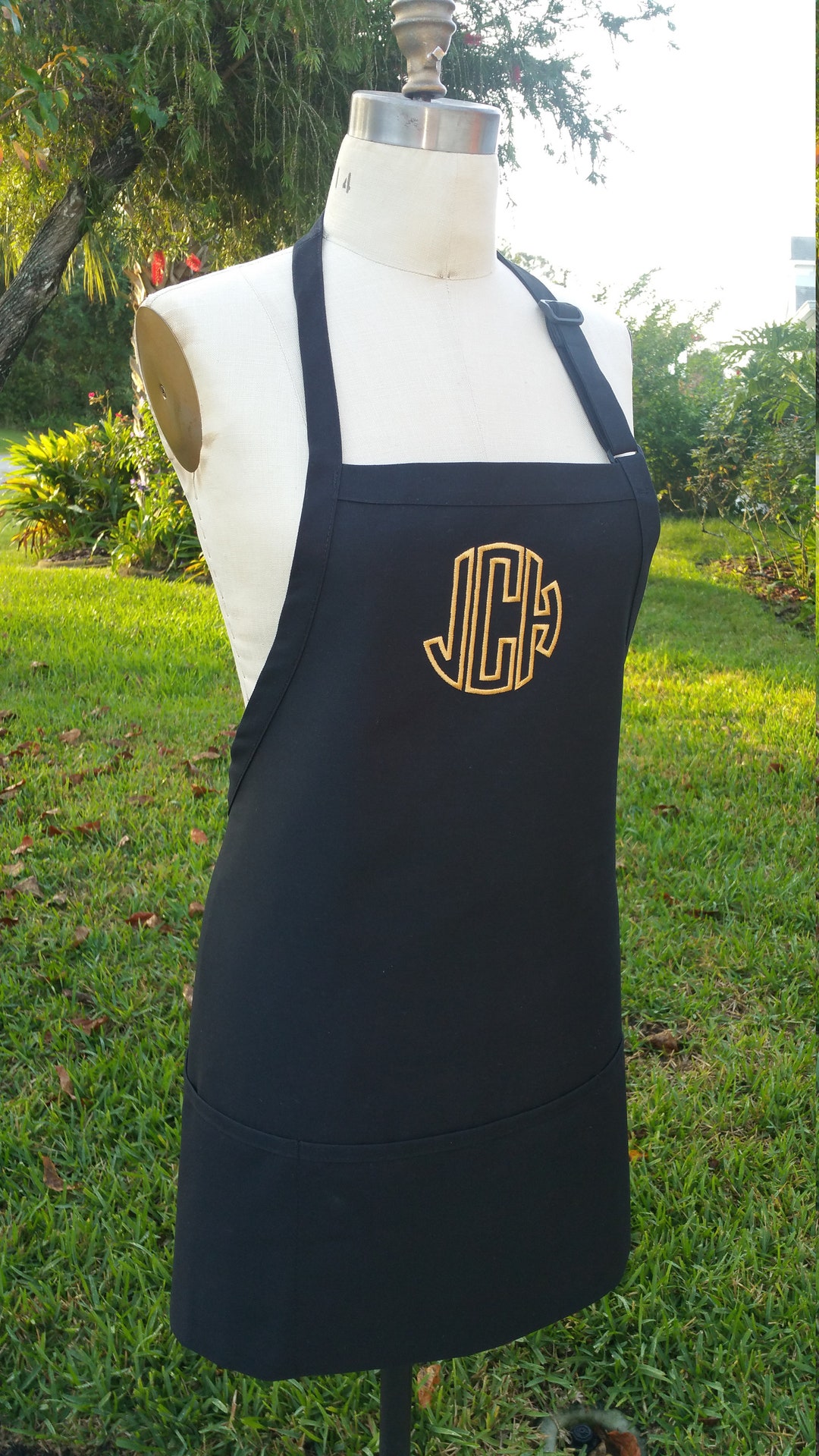 Plus Size Monogrammed Apron /3 Pockets Apron /XL Apron / Unisex Apron ...