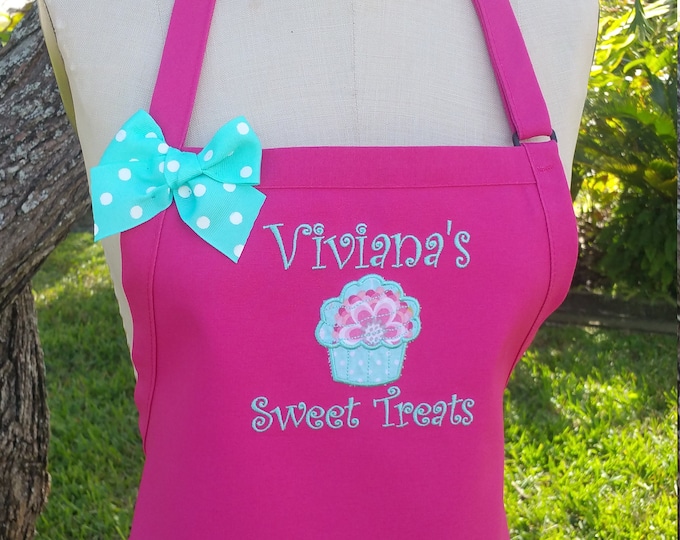 Hot Pink Apron Personalized With Cupcake and Name / Cupcake Aprons ...