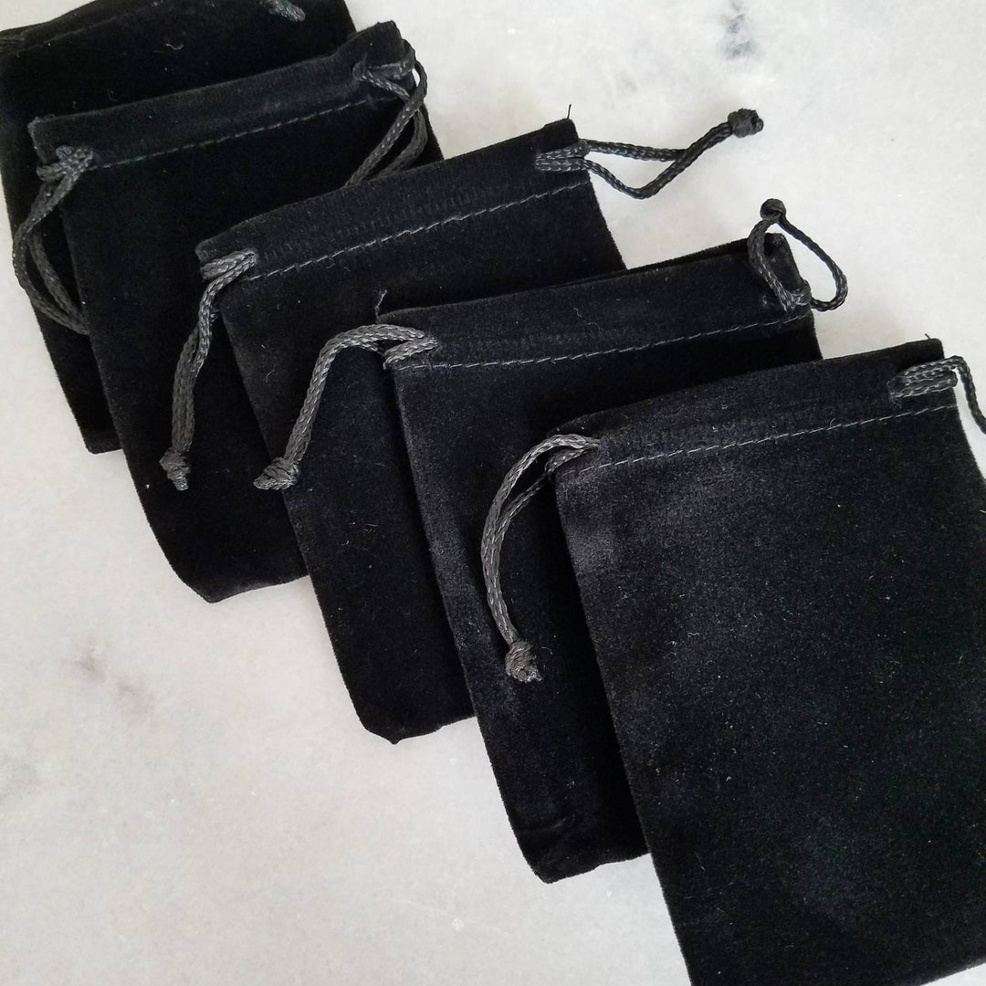 Small Black Velvet Drawstring Pouch: 3x4 Inch Party Favor Bag - Etsy