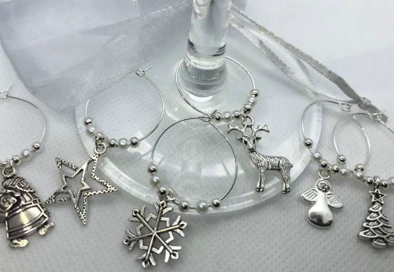 8 X Christmas Gin or Wine Glass Charms Table Decoration | Etsy UK