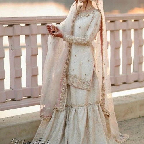 Nikkah/nikah Gharara Outfit White N Gold Pakistani Bride - Etsy