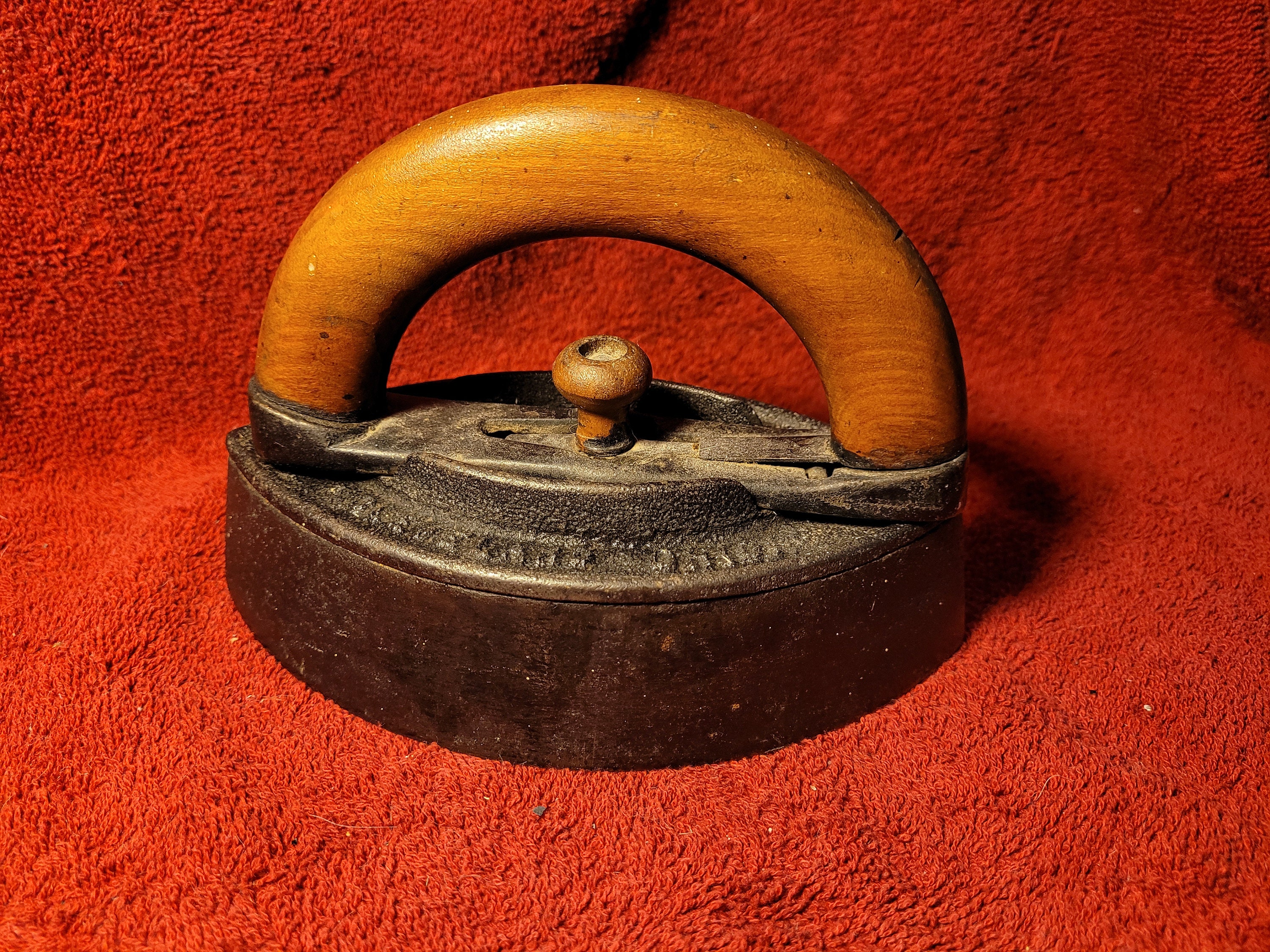 Antique SAD Iron Cleveland Foundry Size 8 No 55 W/ | Etsy